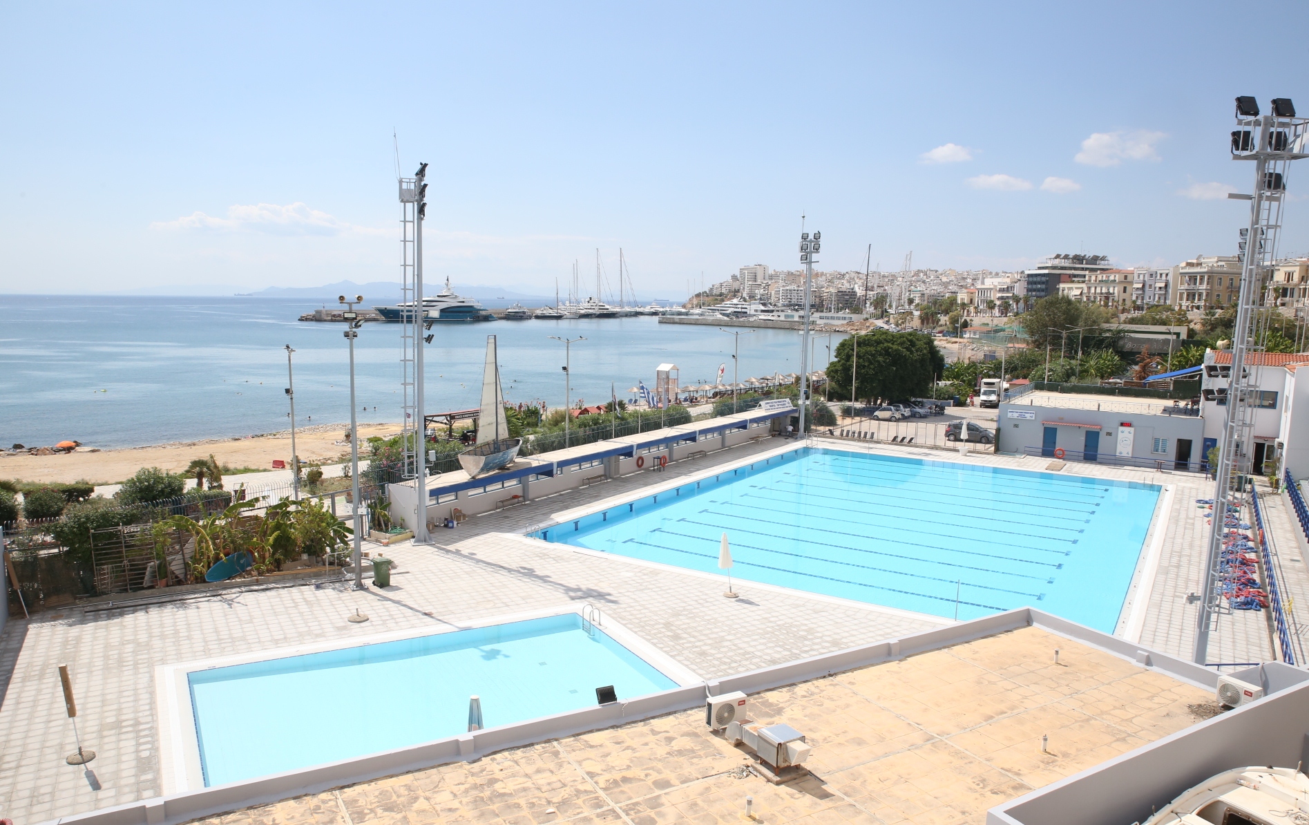 Α. Γαρύφαλλος: Ανακαινίστηκε πλήρως το δημοτικό κολυμβητήριο στα ...